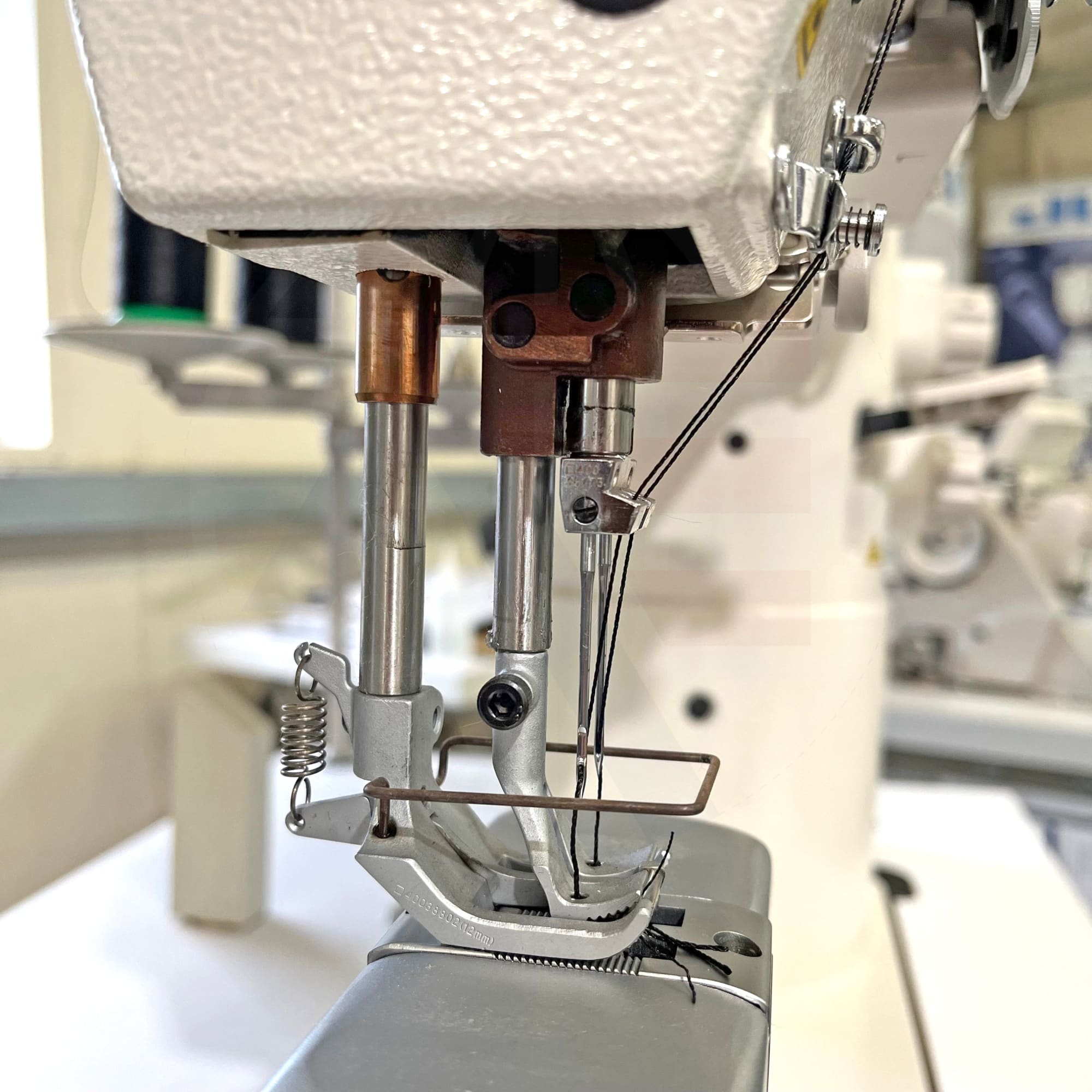 Juki PLC-2760-7 2-needle, Post-bed, Walking-foot Machine (Auto-functio – AE Sewing Machines